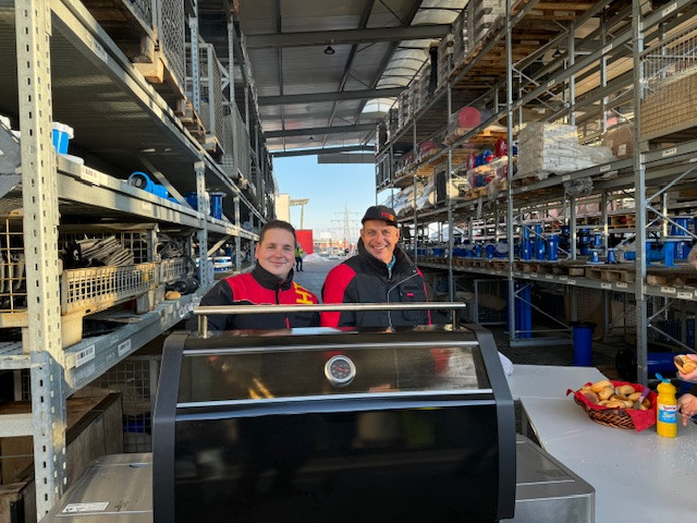 Vorweihnachtliche Stimmung beim diesjährigen Thekentag der HTI Hortmann ...