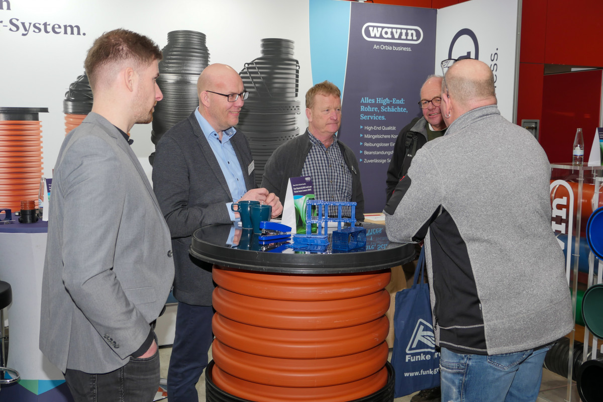 Erfolgreiche Fachausstellung der HTI Hortmann KG in der Siegerlandhalle ...